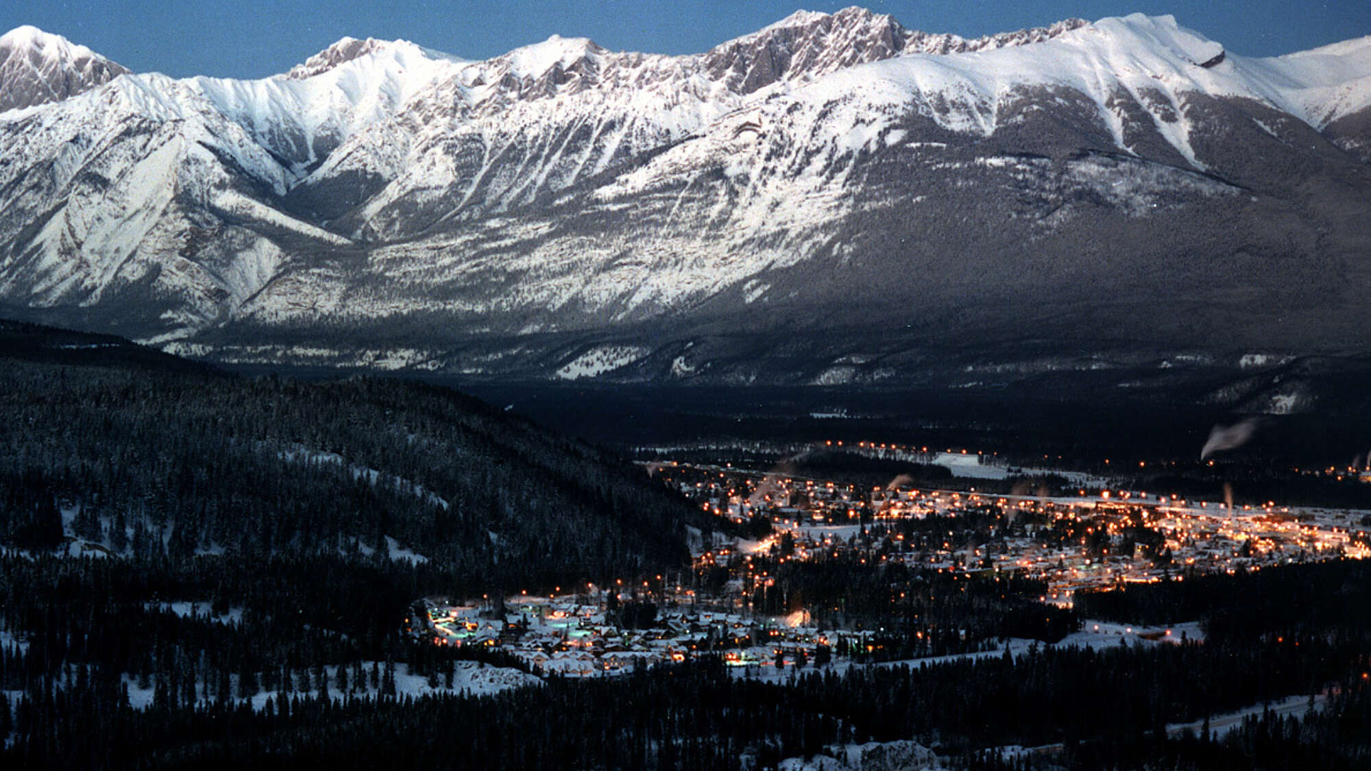 Jasper Hotel, Alberta - Mount Robson Inn