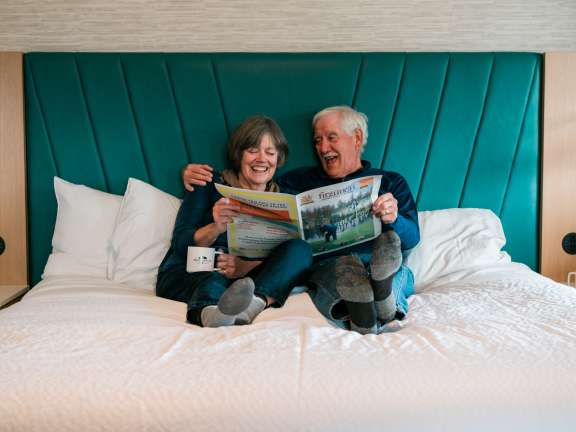 Jasper Hotel, Alberta - Mount Robson Inn